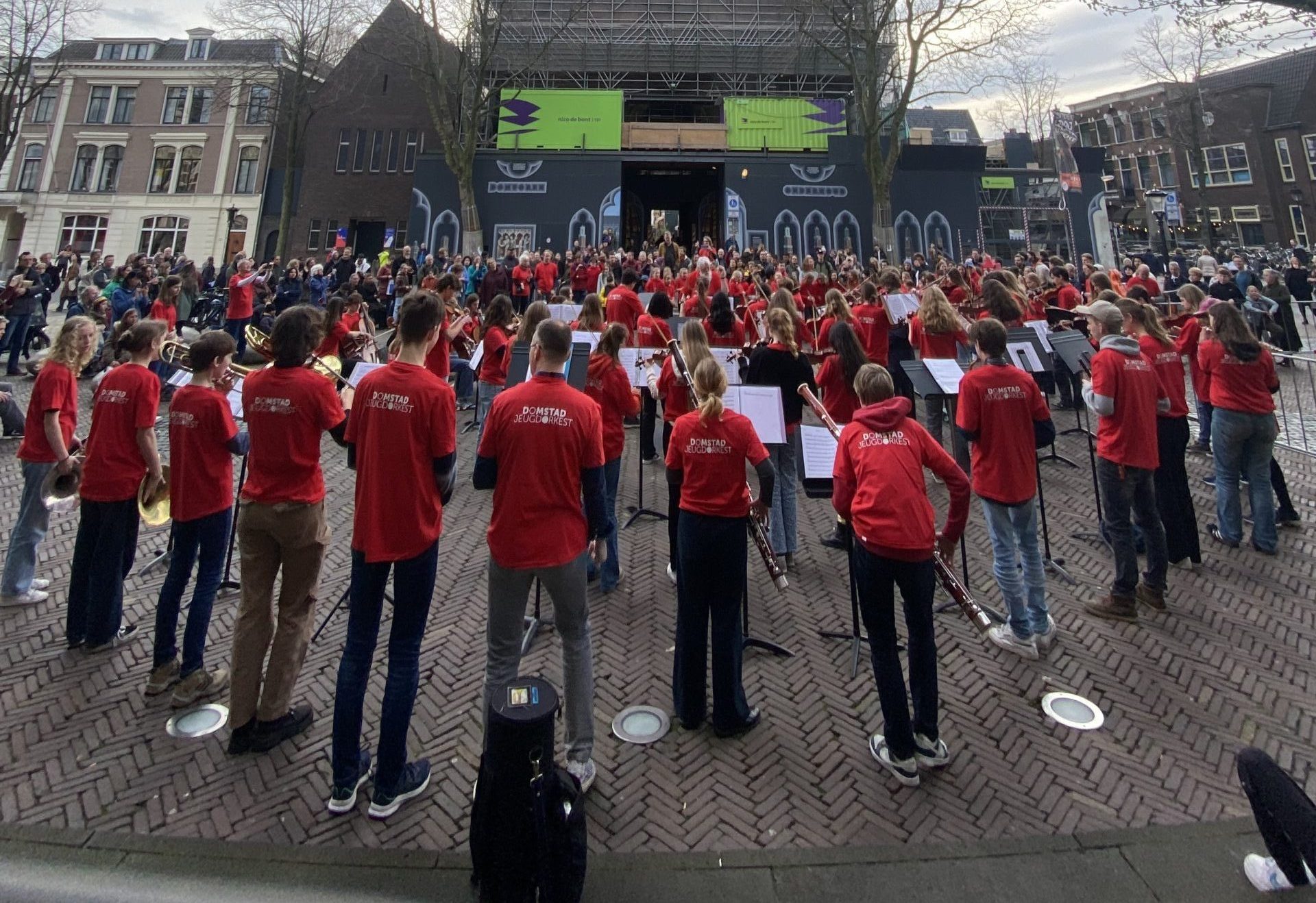 Feestelijke opening Open Monumentendag Utrecht 2024 op het Domplein ...